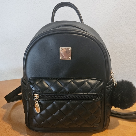 Lilly B | Bags | Nwots Lilly B Cute Black Backpack Multi Compartment ...